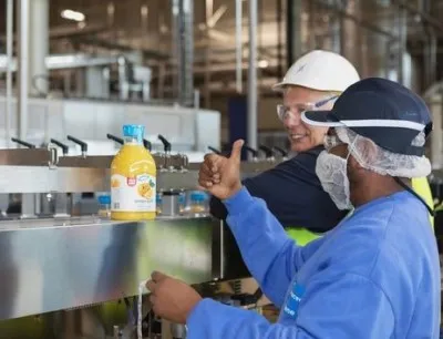 Innocent eröffnet erste eigene Fabrik im Rotterdam Food Hub
